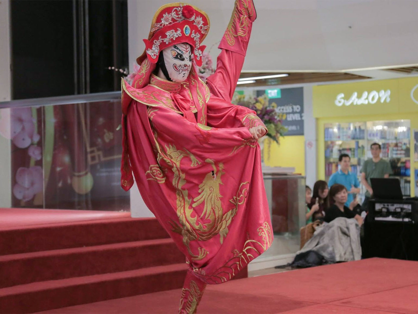 Performances - Martial House